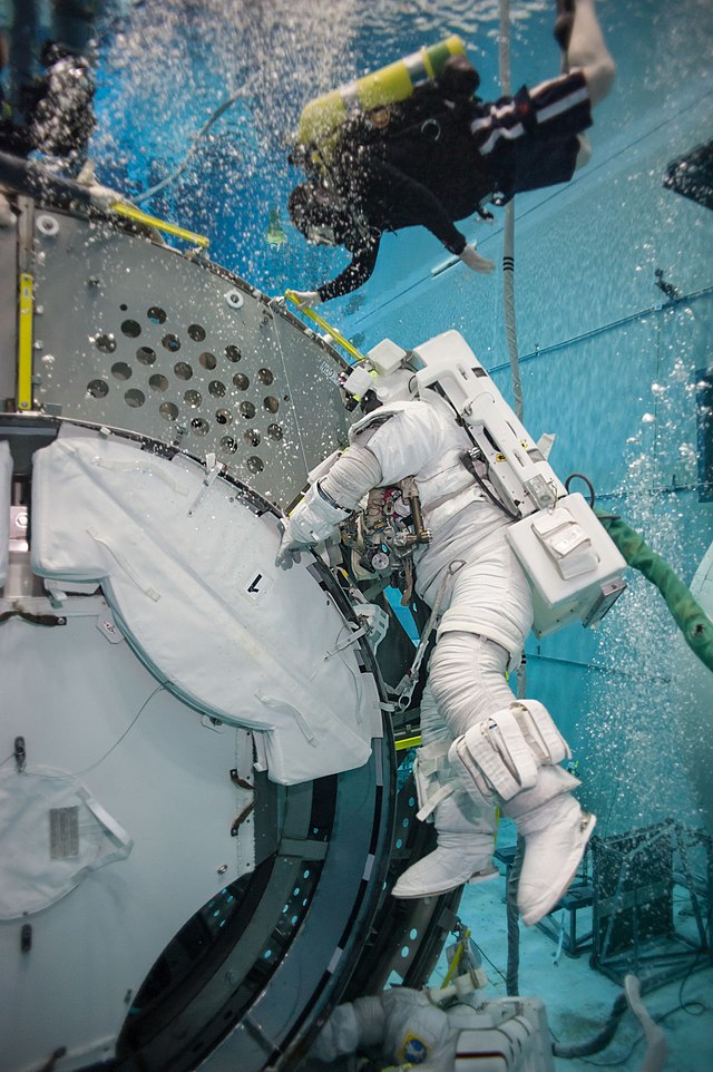 Neutral Buoyancy Laboratory – Opus
